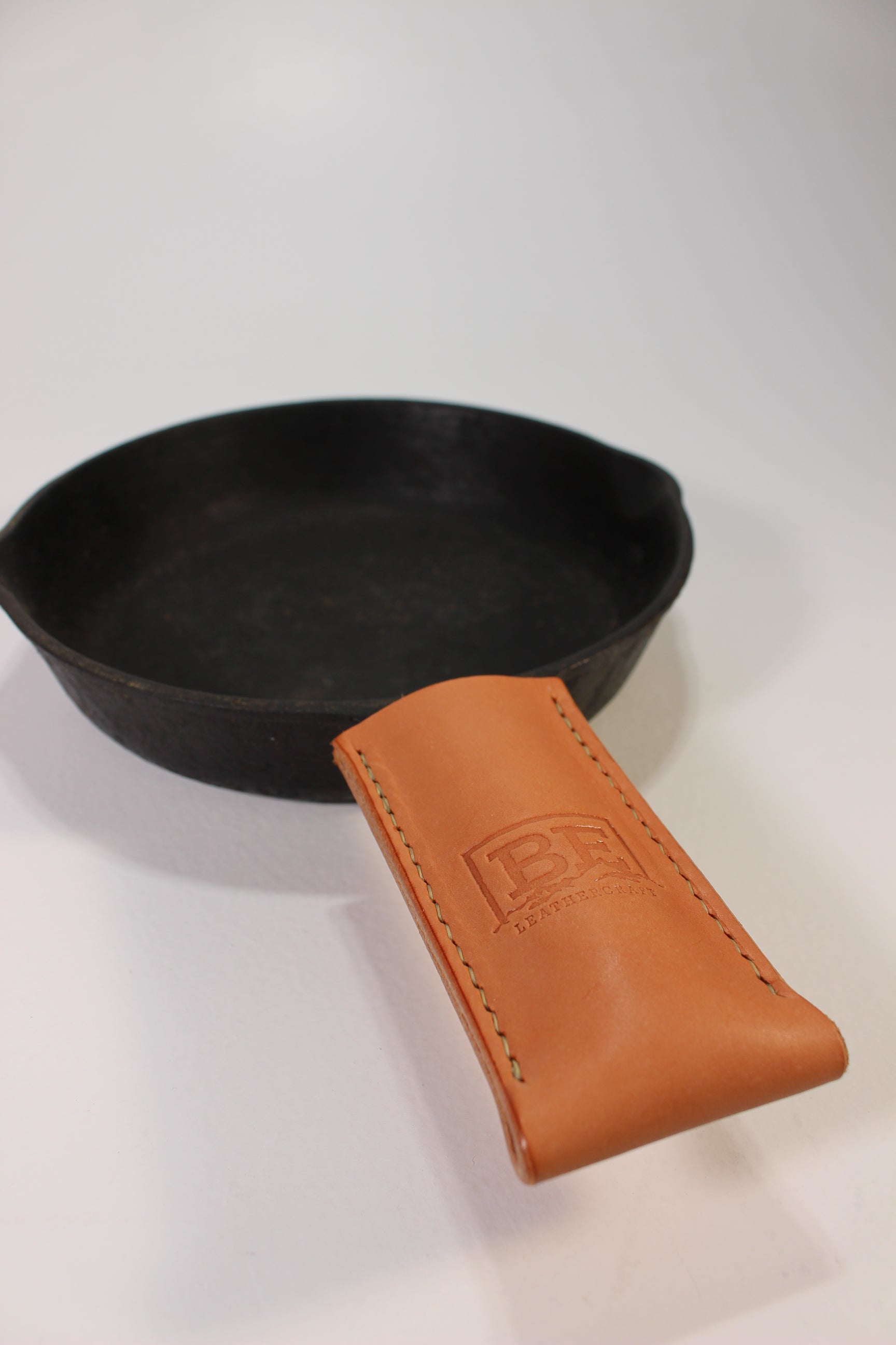 Pan Handlers – BE Leathercraft