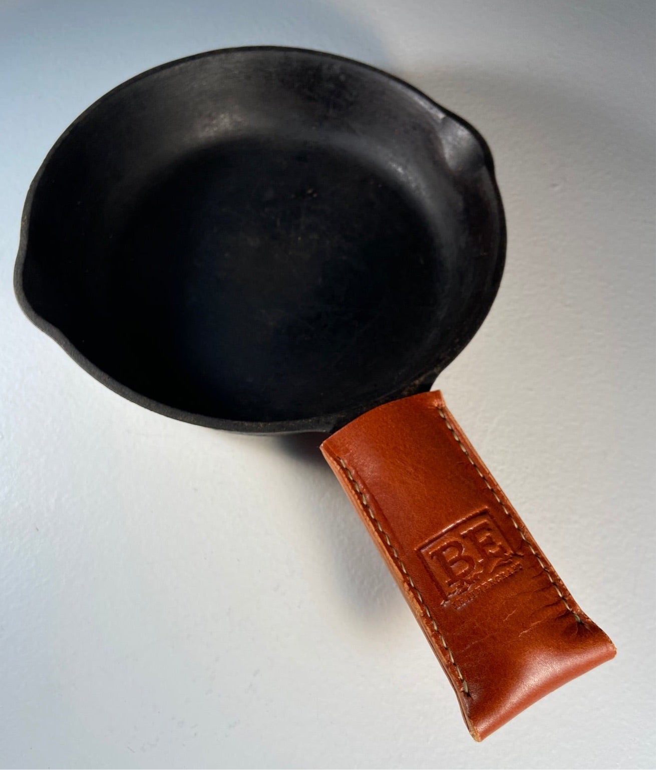 Pan Handlers – BE Leathercraft